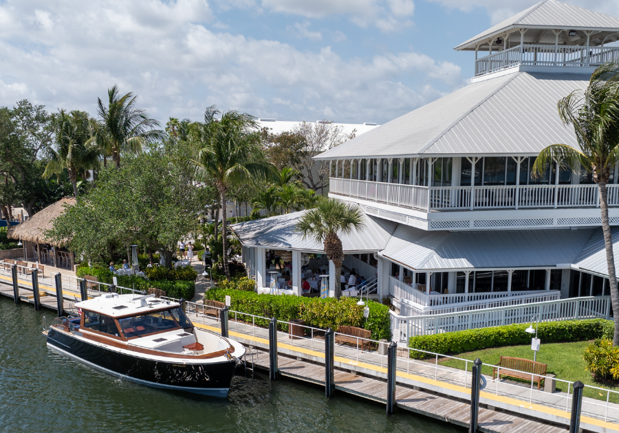 Dockside Showcase at The River House - MacGregor Yachts